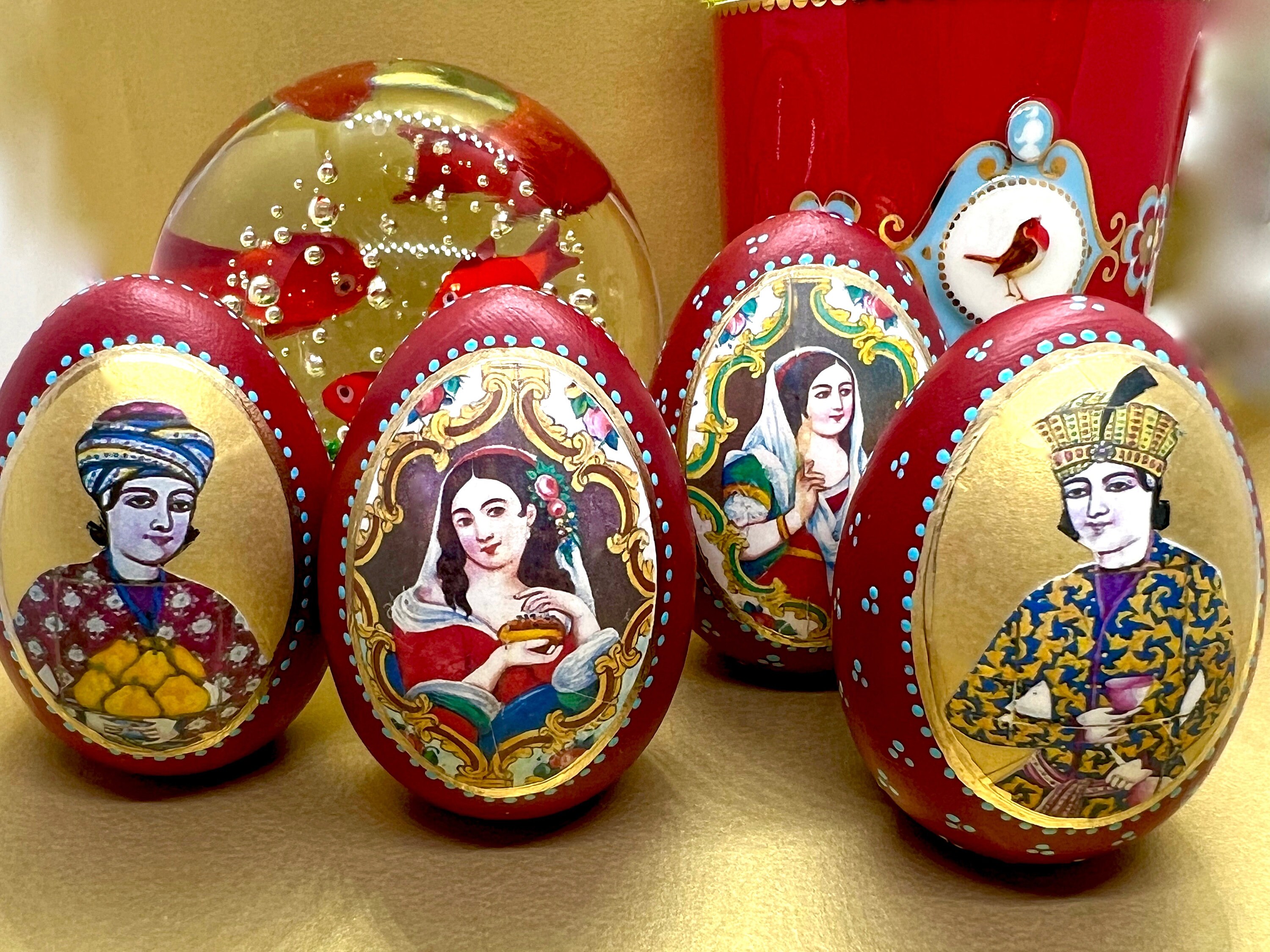 Decoupaged Persian Eggs, Haftsin Nowruz Decor, Narenjestan Ghavam Tile ...