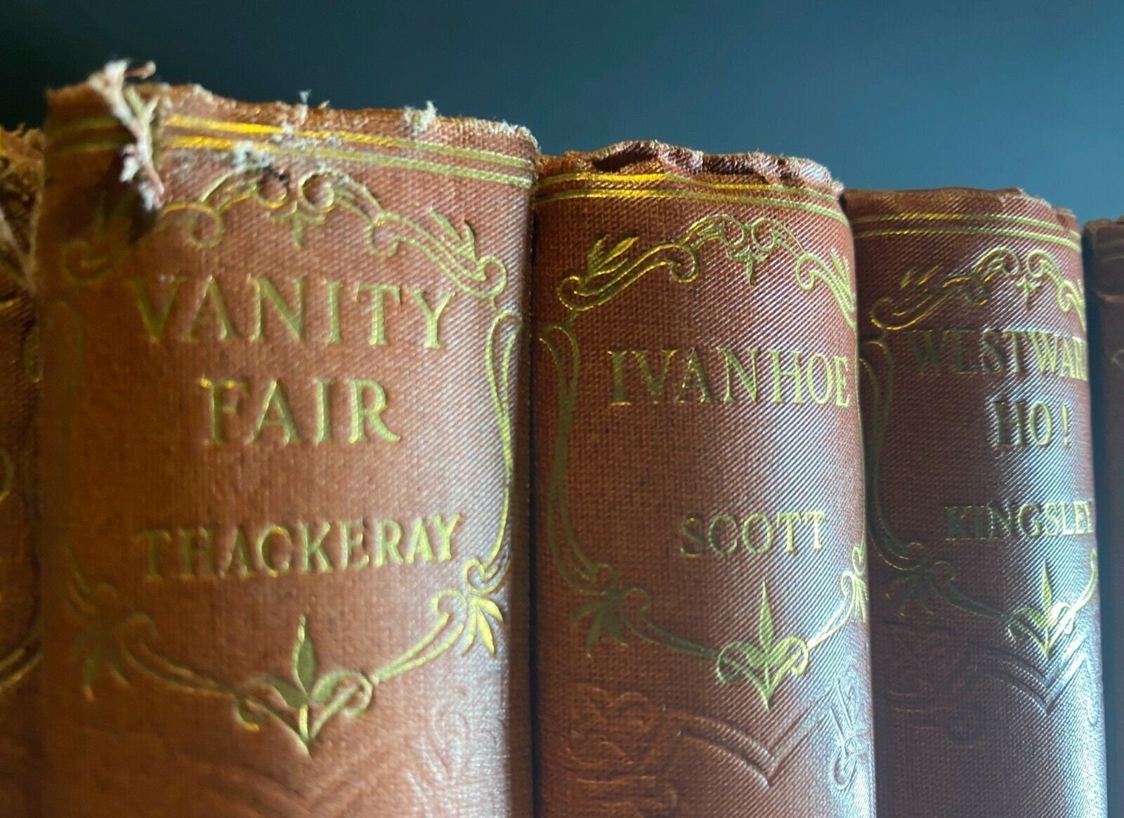 6 Vintage Red Books - Various Authors - Odhams Press / Ivanhoe Vanity ...