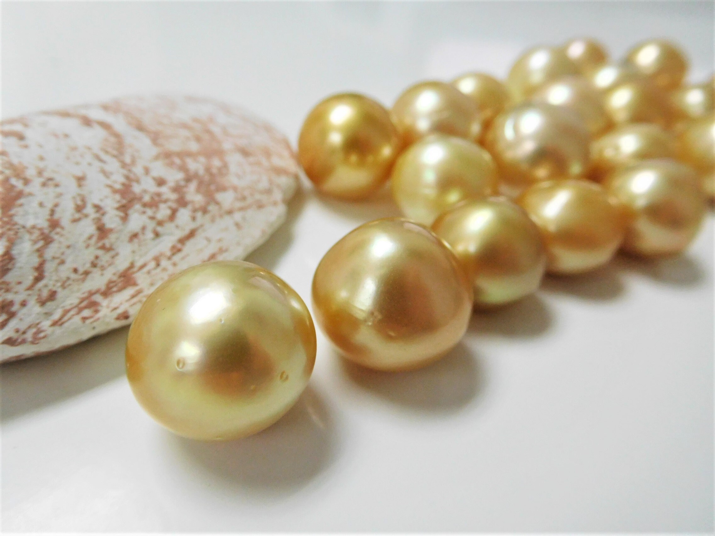 15-18mm Golden Button/near-round South Sea Loose Pearls - Etsy