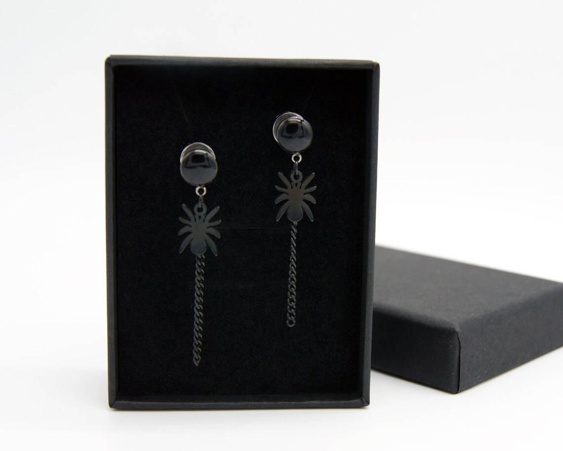 Black Spider Plugs /8g 6g 4g 2g 0g 00g 1/2 9/16 5/8 - Etsy