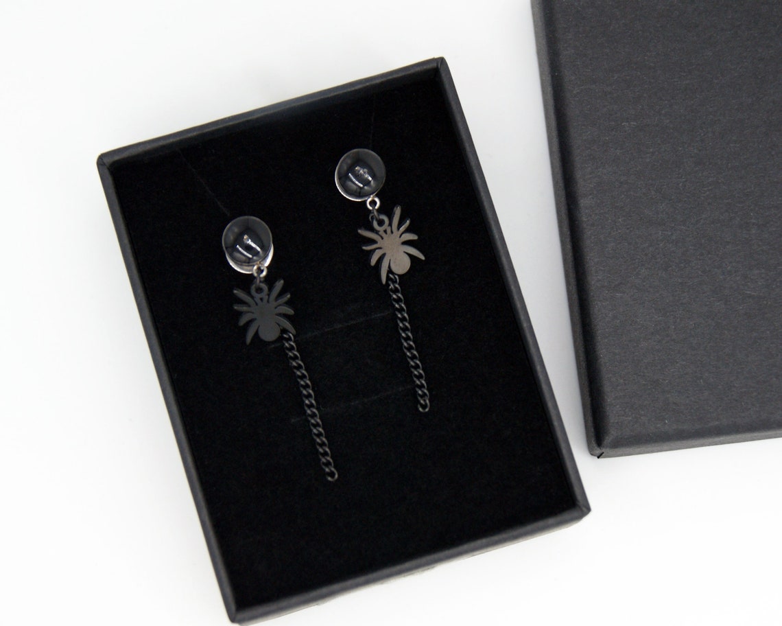 Black Spider Plugs /8g 6g 4g 2g 0g 00g 1/2 9/16 5/8 - Etsy