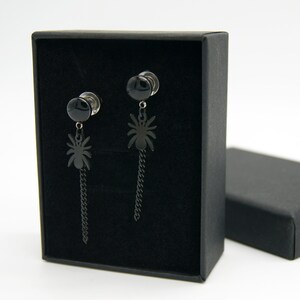 Black Spider Plugs /8g ,6g ,4g ,2g ,0g ,00g ,1/2, 9/16 , 5/8 ,11/16 ,3/ ...