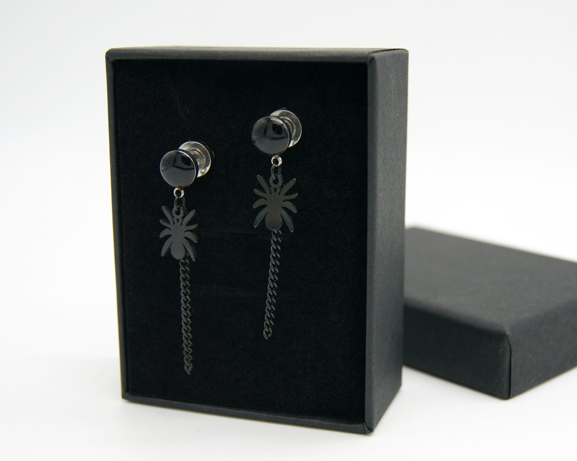 Black Spider Plugs /8g 6g 4g 2g 0g 00g 1/2 9/16 5/8 - Etsy