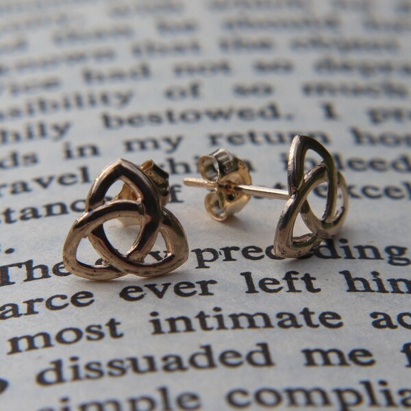 Trinity Knot Earring - Etsy