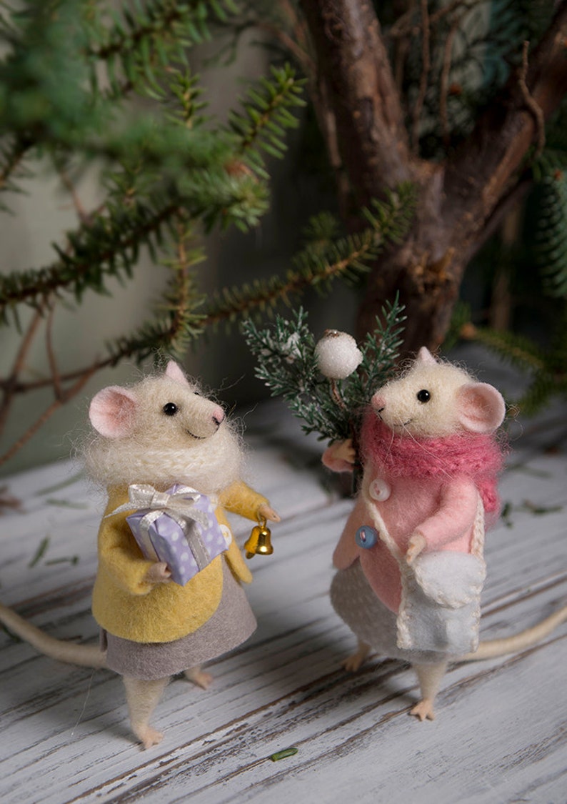 Needle Felted Wool Mouse Gift – Handmade Collectible Art Doll, Waldorf ...