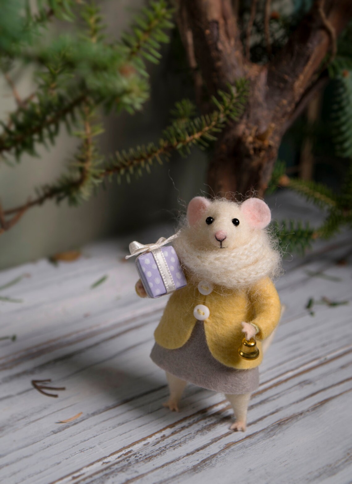 Needle Felted Mouse Woolen Mouse Mouse With a Gift Art - Etsy