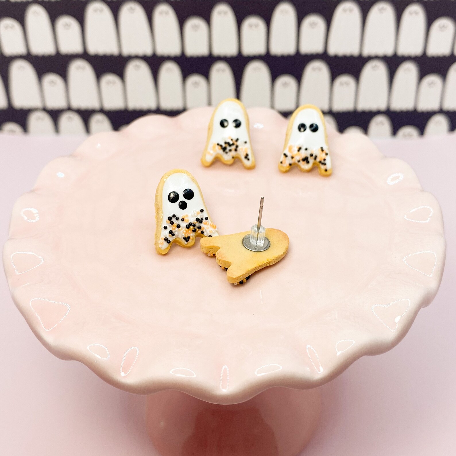Spoopy Ghost Sugar Cookie Earrings Cute Haunted Halloween - Etsy