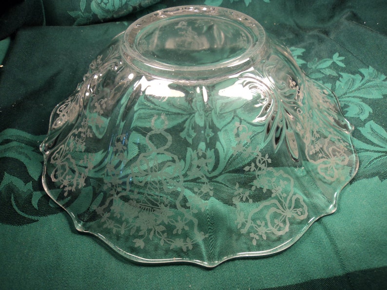 Fostoria Etched Glass Centerpiece Bowl Bows And Flowers Etsy