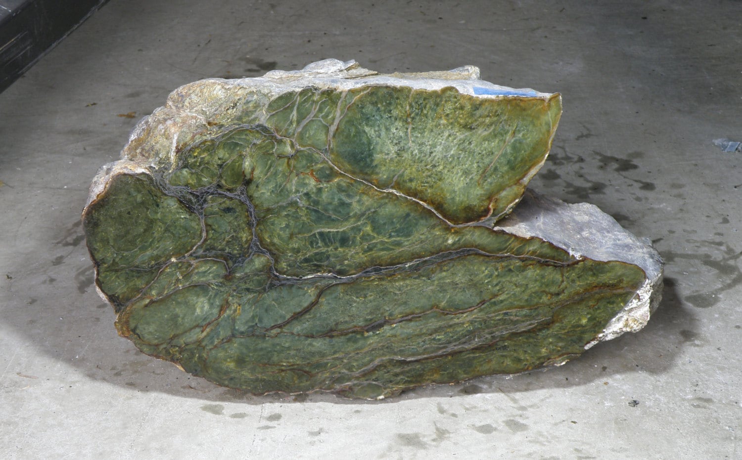 65 Lbs. Vulcan Nephrite Jade Rough - Etsy