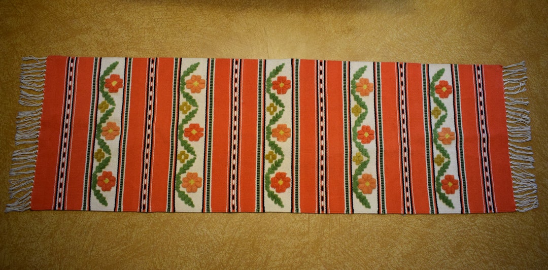 Large Vintage Hand Woven Torontal 100% Wool Rug or Wall Hanging - Etsy