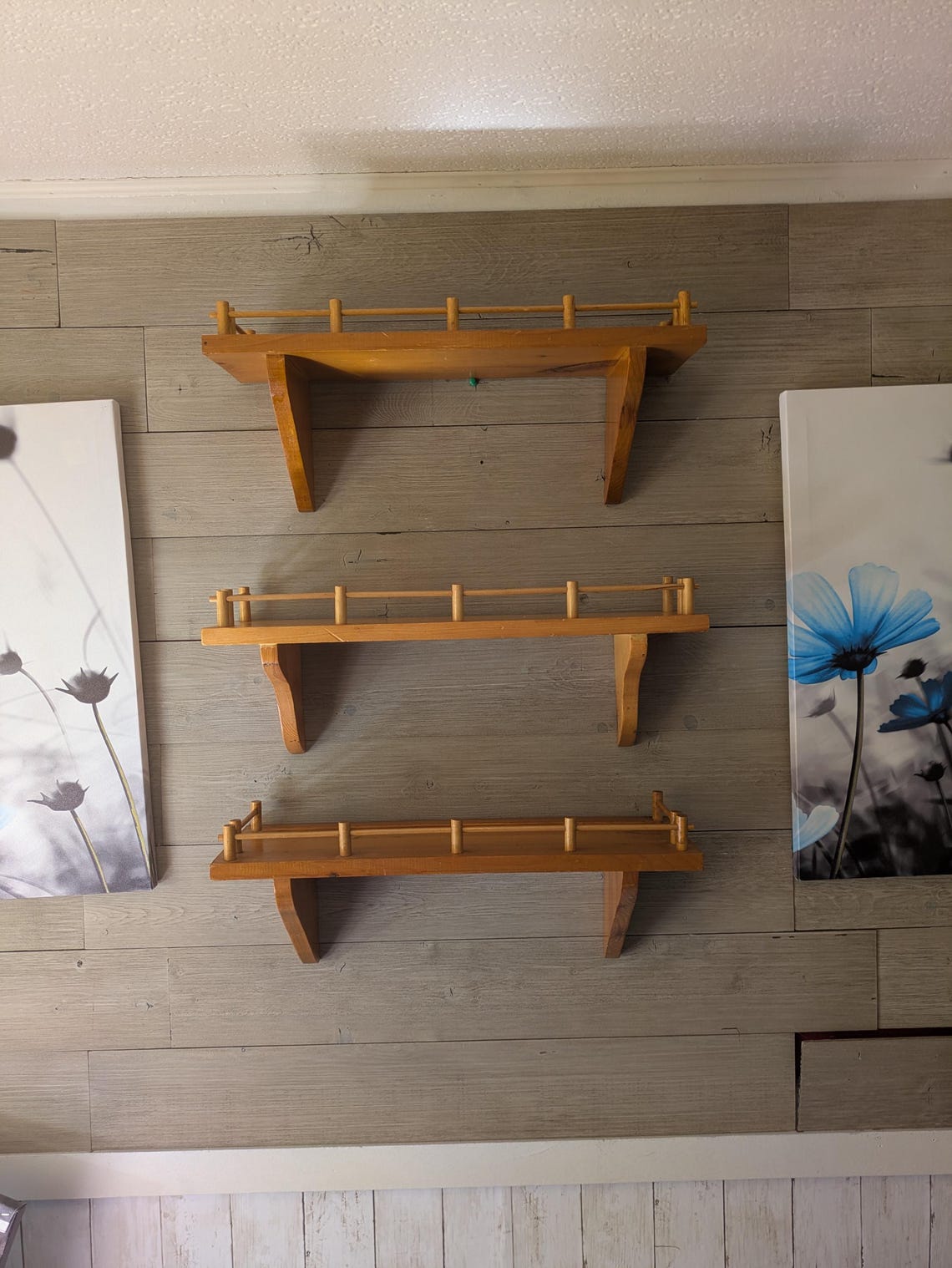 Vintage Wooden Spindle Rail Wall Shelf – Country Cottage Farmhouse ...