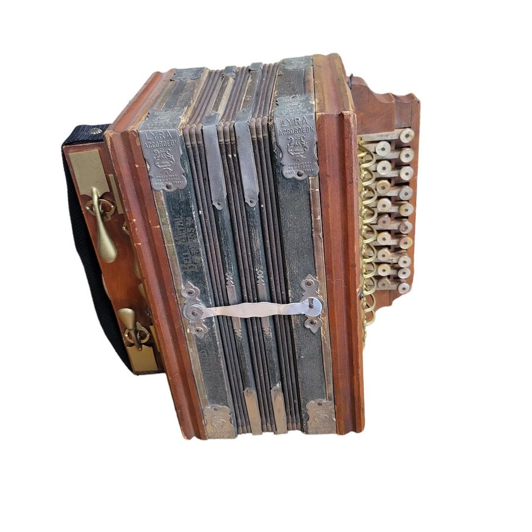 Accordion Vintage Squeeze Box Antique Lyra Accordeon Made in Germany ...