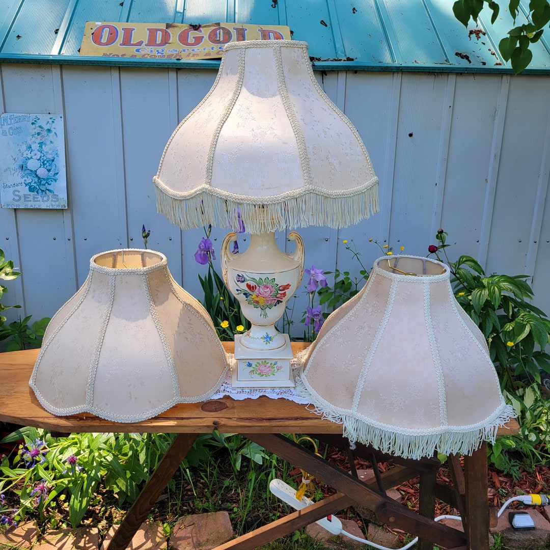 Vintage Victorian Lamp Shade Ivory Damask Print Lamp Shade GWTW Floor ...