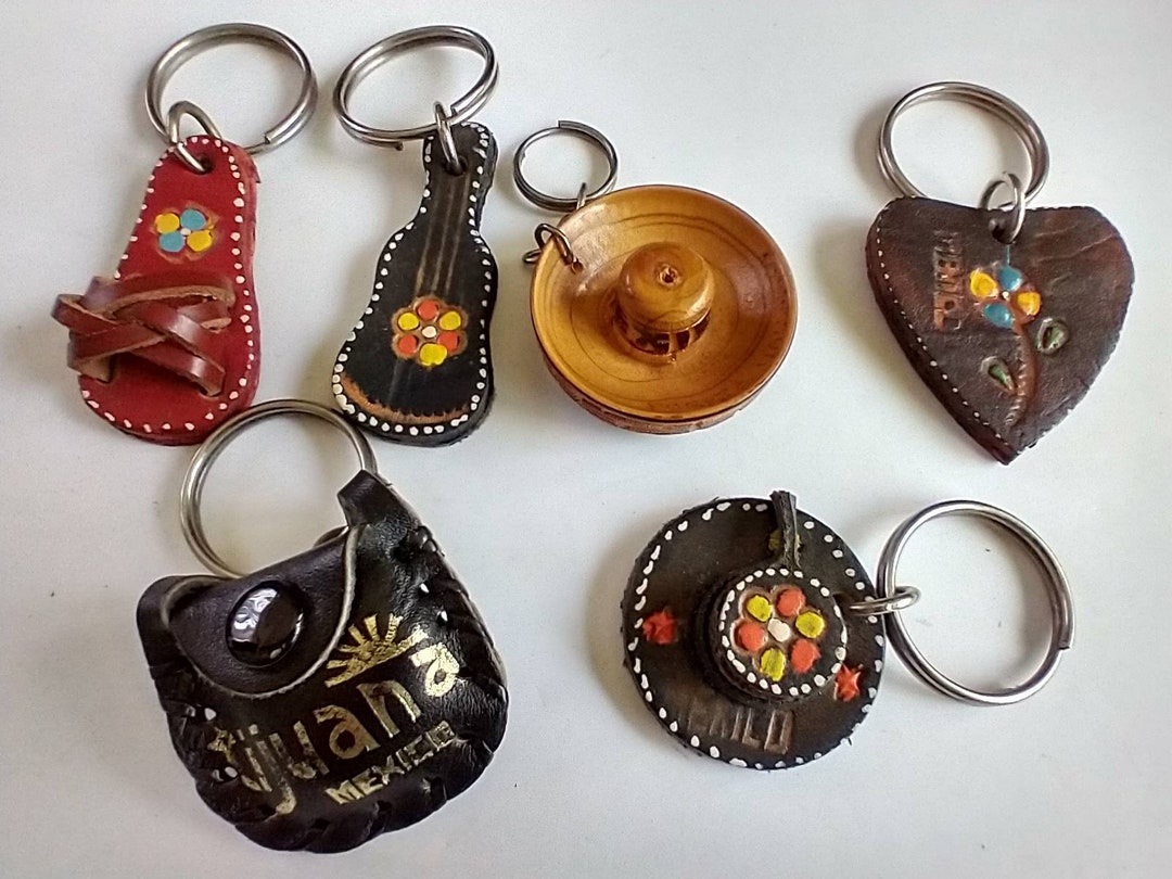 Vintage Mexico Keychain Leather Wood Vacation Souvenir Novelty Sombrero ...