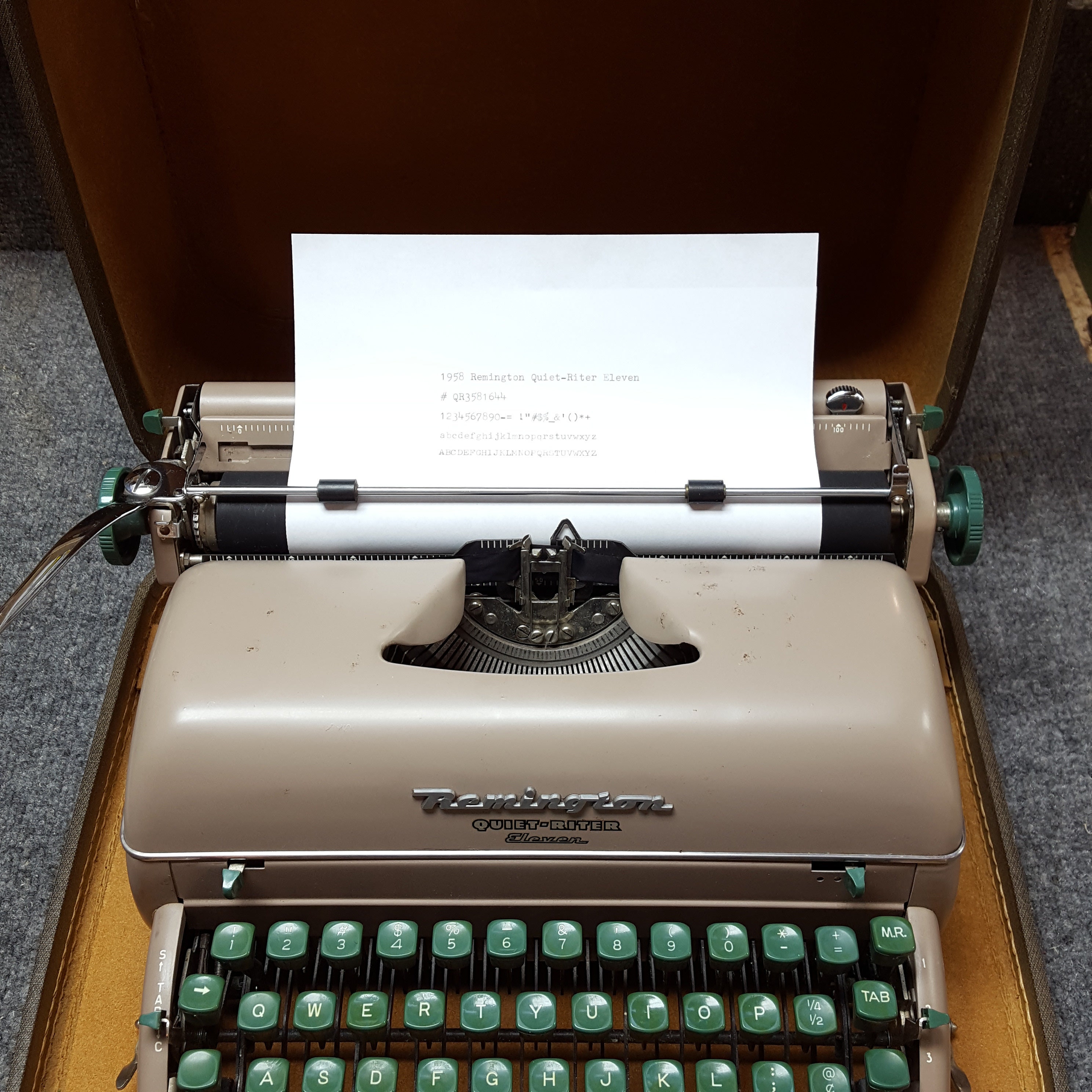 FREE SHIPPING 1958 Remington Quiet-riter Eleven Portable - Etsy