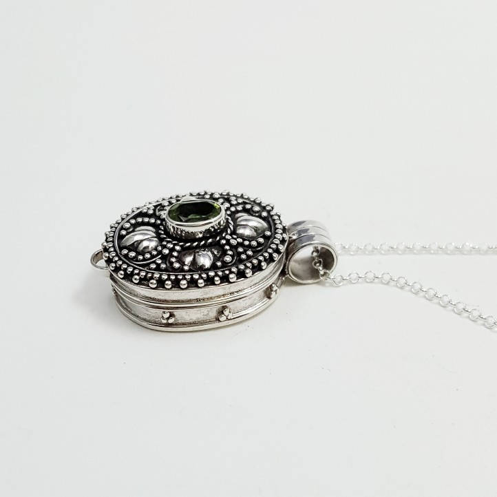 Pill Box Necklace. Secret Box Necklace. Locket Pendant. - Etsy