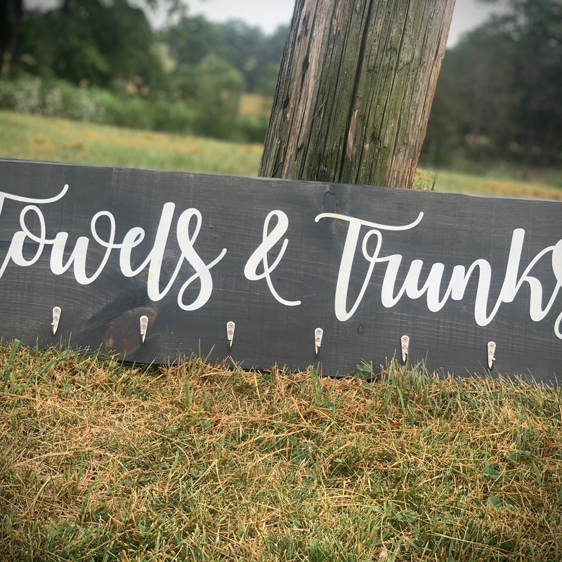 Pool Towel Signs - Etsy