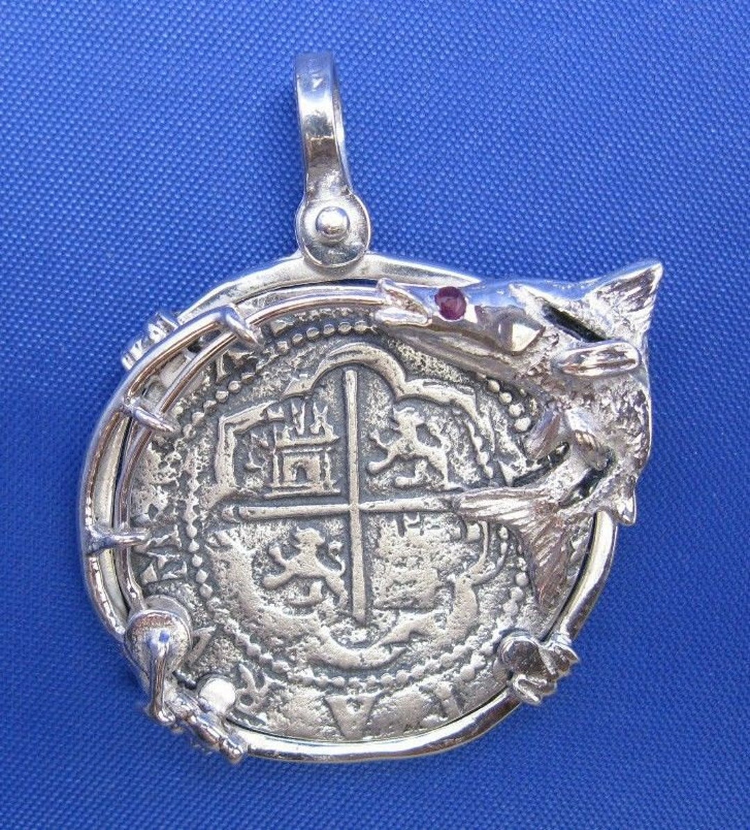 Medium Sized "4 Reale" Men's Nautical Shipwreck Treasure Coin Replica ...
