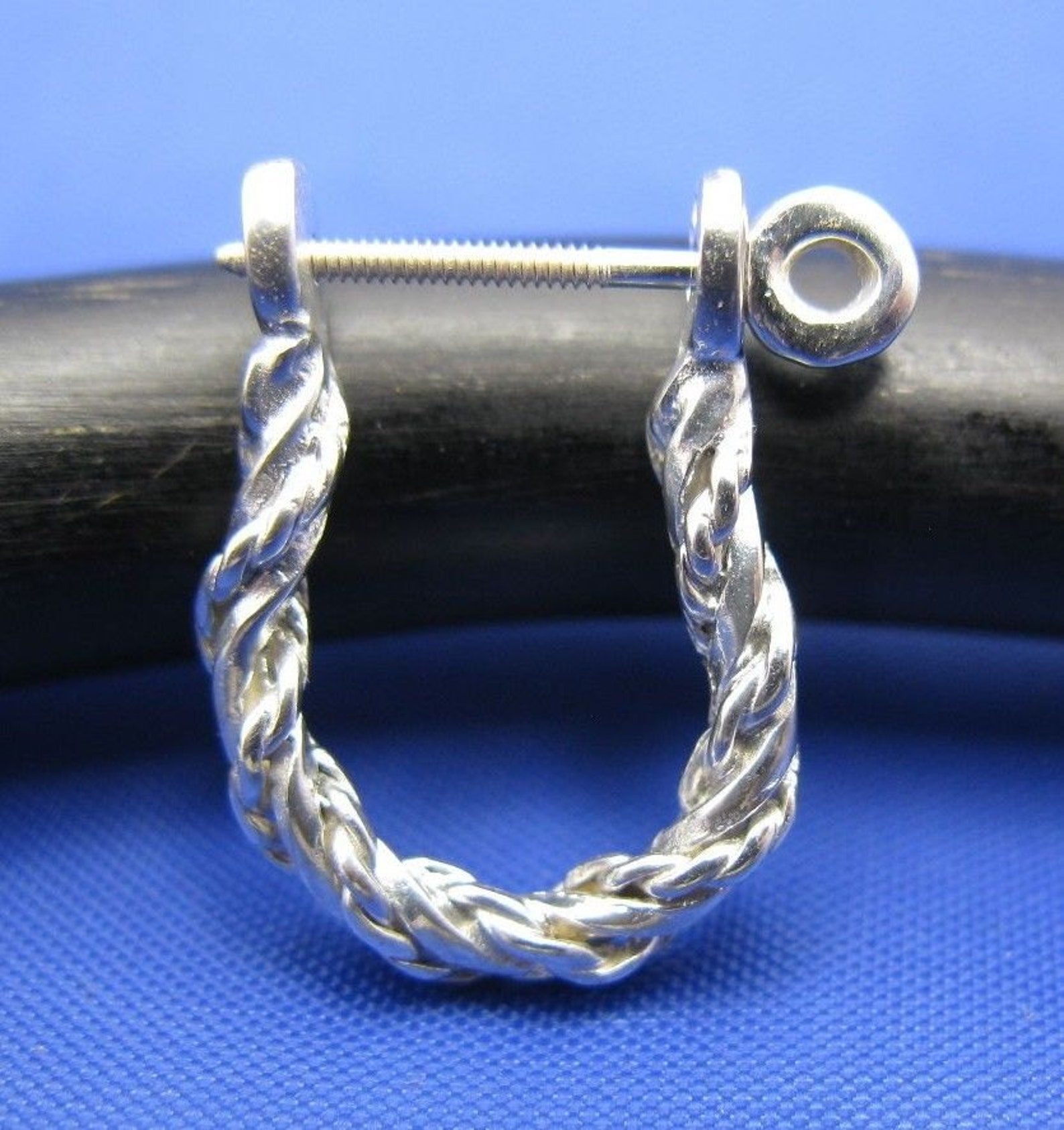 Sterling Silver .925 Rope Twisted Pirate Single Shackle - Etsy