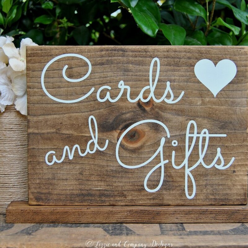 Gift Table Sign - 60+ Gift Ideas for 2025