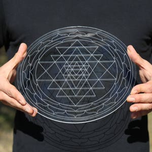 Sri Yantra Crystal Grid 2 Wooden Crystal Grid Altar - Etsy