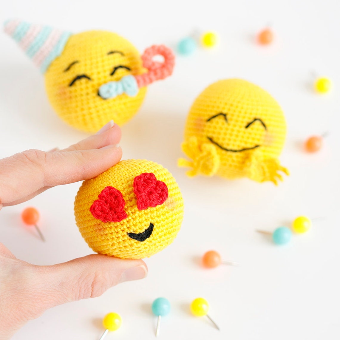 Crochet Emoji Amigurumi Pattern Set of 5 Cute Emoji Tutorial - Etsy