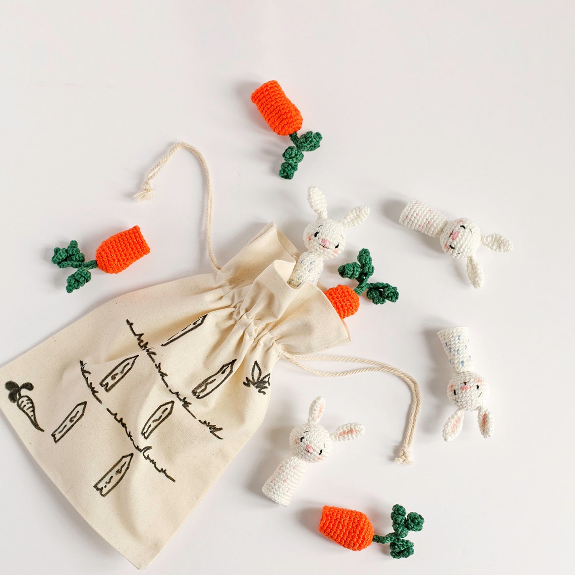 Tic Tac Toe and Finger Puppets Crochet Bunny and Carrot • Bunny and ...