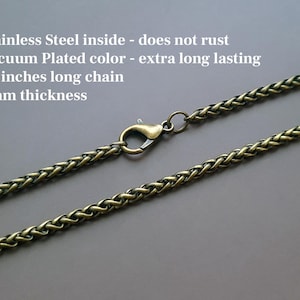 Celtic Morrigan Goddess Three Ravens Morrighan Triskelion Triskele ...
