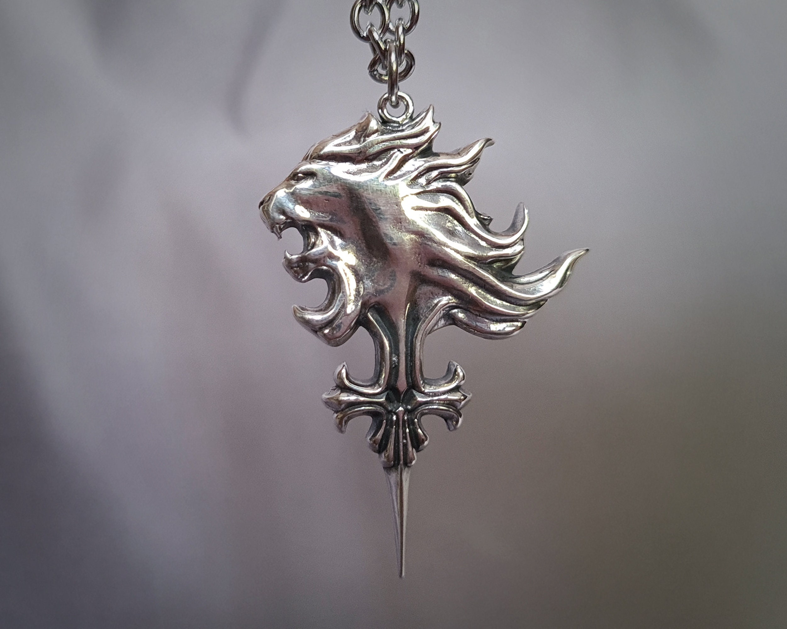Final Fantasy VIII Large Squall Leonhart Griever Necklace - Etsy UK