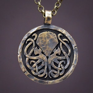 Lovecraft Cthulhu Necklace Pendant Amulet Jewelry - Etsy