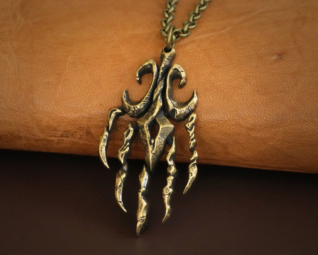 925 Sterling Silver Gothic Wicca Witcher Betrayer Moon Monster Claw ...