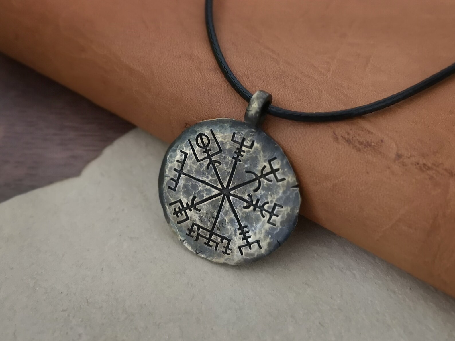 Viking Compass Vegvisir Norse Magical Symbol to Show Way - Etsy