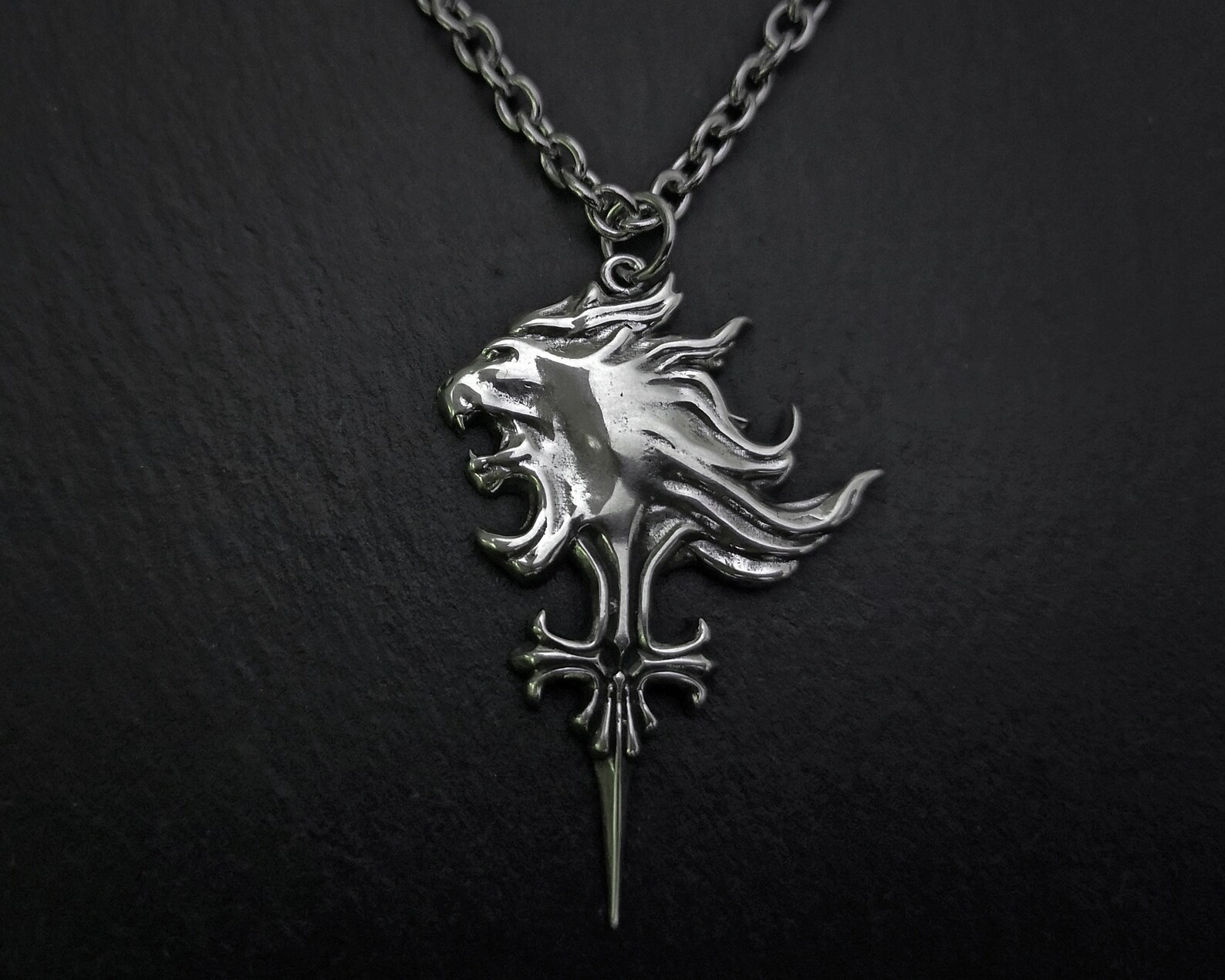 Final Fantasy VIII Large Squall Leonhart Griever Necklace | Etsy