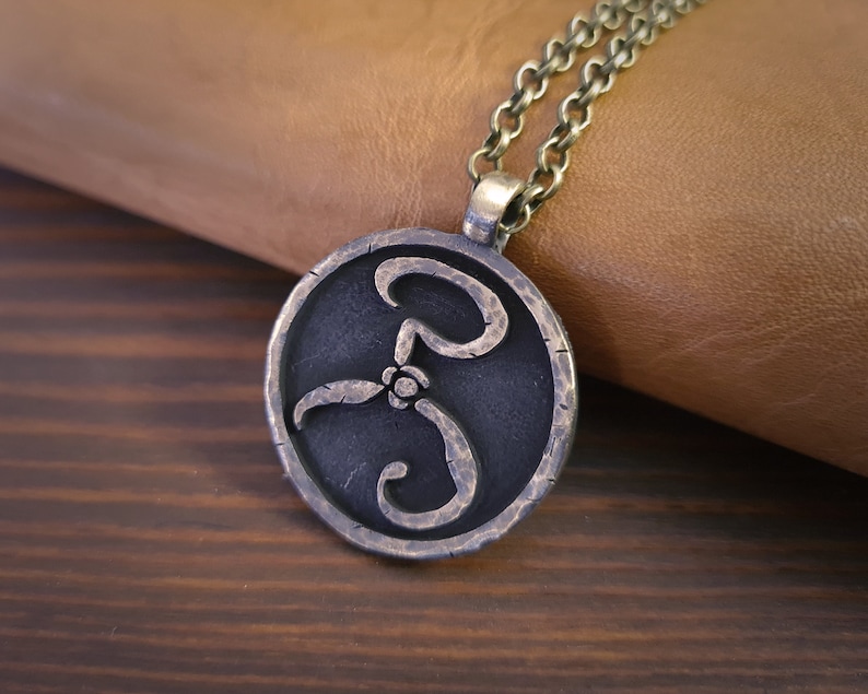 Brass/silver Cthulhu Yellow Sign H.P. Lovecraft Hastur - Etsy