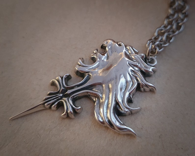 Final Fantasy VIII Large Squall Leonhart Griever Necklace - Etsy