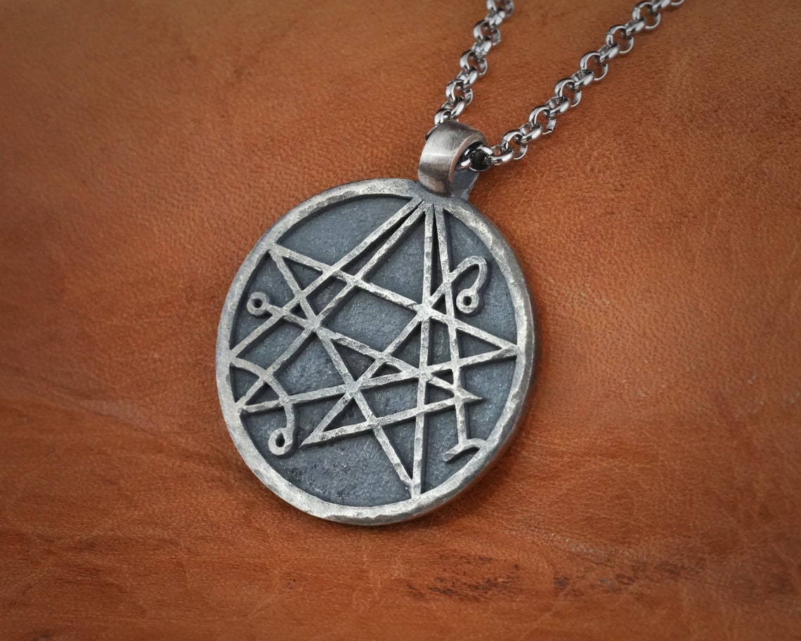 Lovecraft Cthulhu Necronomicum Necklace Pendant Amulet Jewelry - Etsy