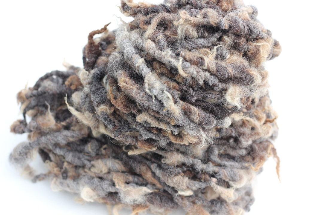25g Handspun Blue Texel Raw Spun Lock Yarn, Natural Greys & Browns ...