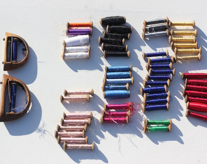 Vintage Antique Tiny Wooden Bobbins With Various Silk Coloured Thread ...