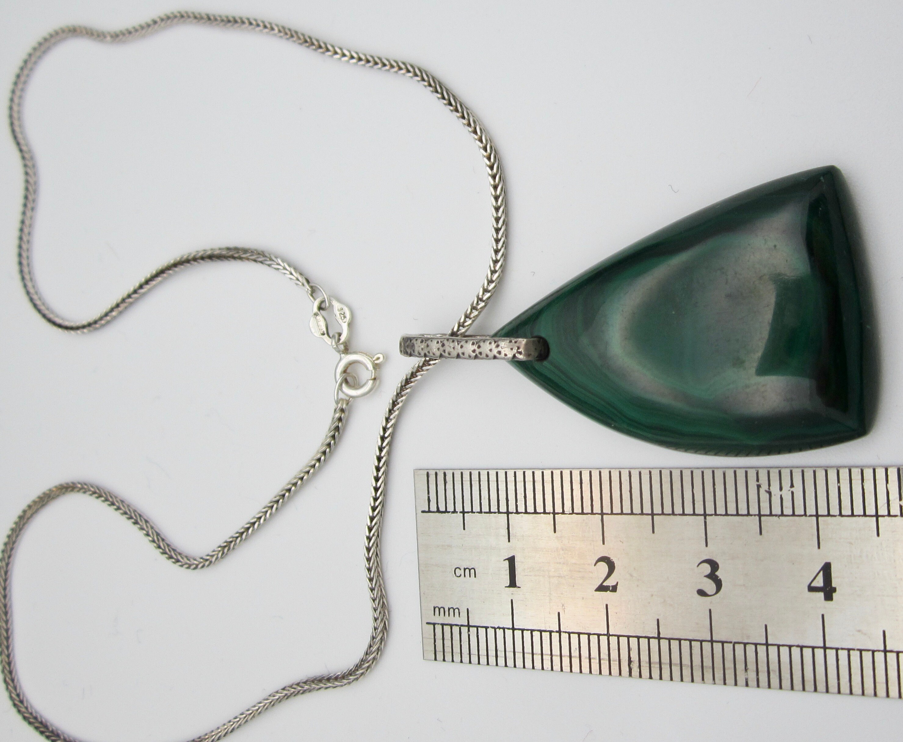 Vintage Sterling Silver Malachite Fox Chain Pendant Necklace