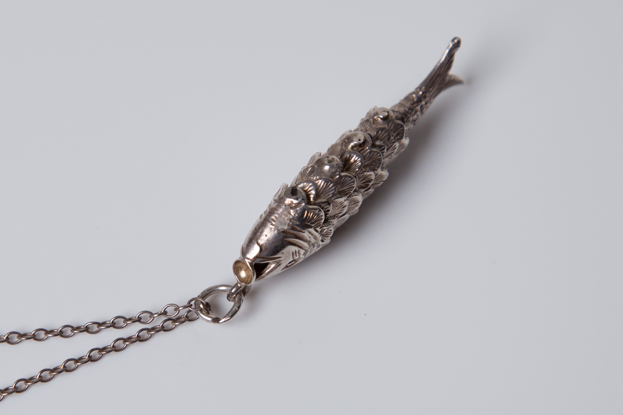 Vintage Sterling Silver Articulated Fish Pendant Necklace