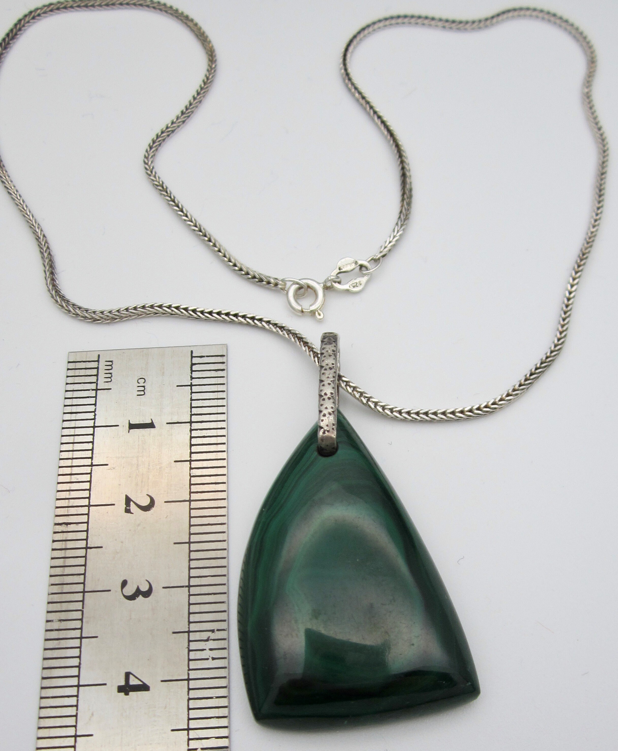 Vintage Sterling Silver Malachite Fox Chain Pendant Necklace