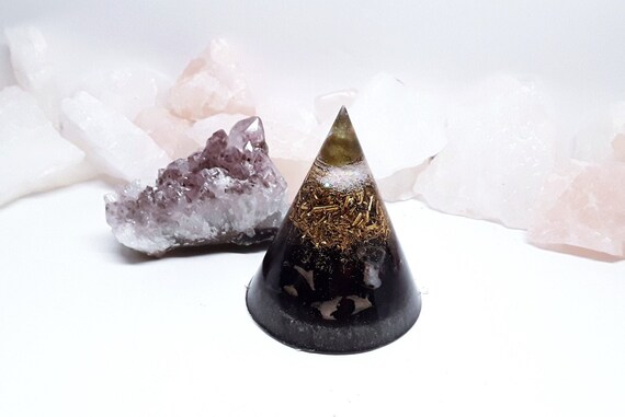 Orgone Cone Pyramid 5g EMF Home Protection Orgonite Orgonite - Etsy UK