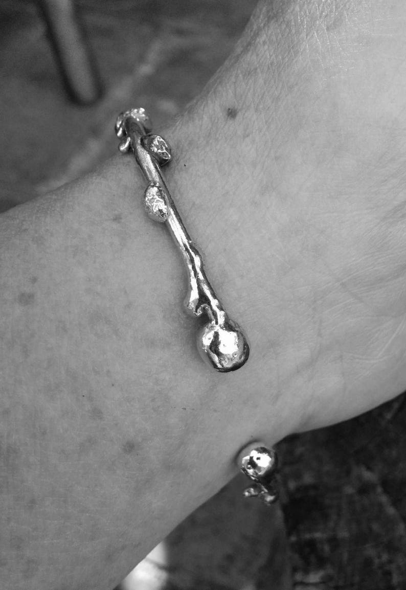 Copper Twig Cuff Bracelet. Bronze and Copper Buds. - Etsy