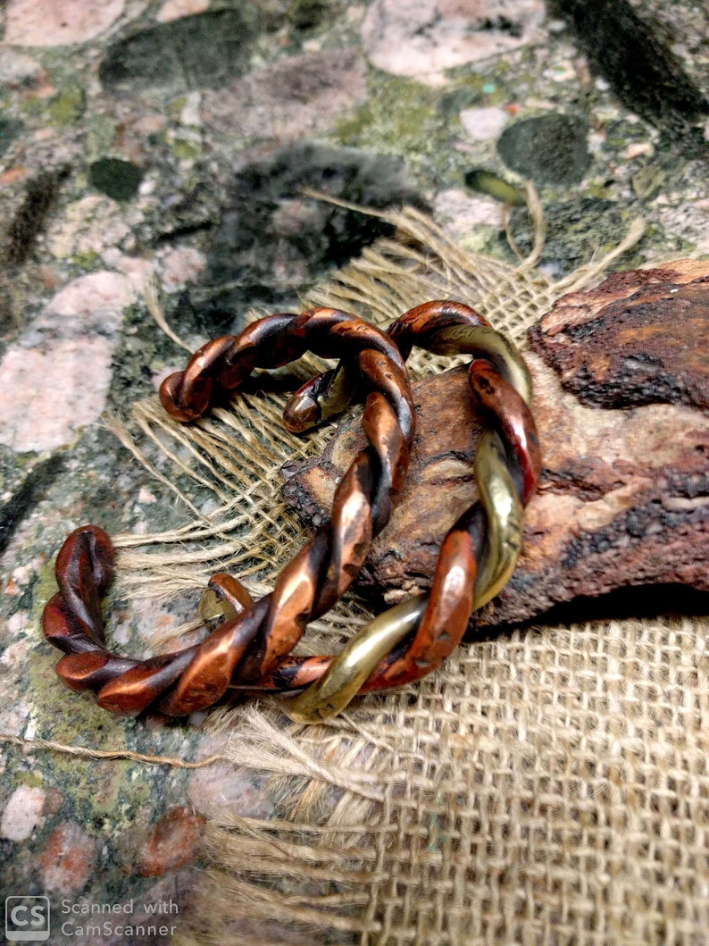 Twisted Copper Cuff Bracelet. 7.5 X 9.5 Mm Thick and Wide. - Etsy