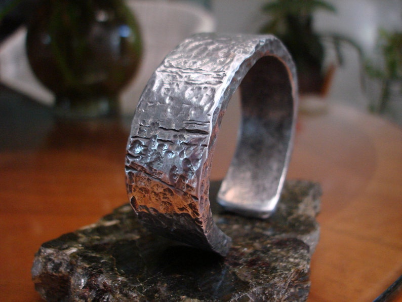 Hammered 5mm Heavy Aluminum Cuff. 5mm Thick . 20mm Wide. - Etsy