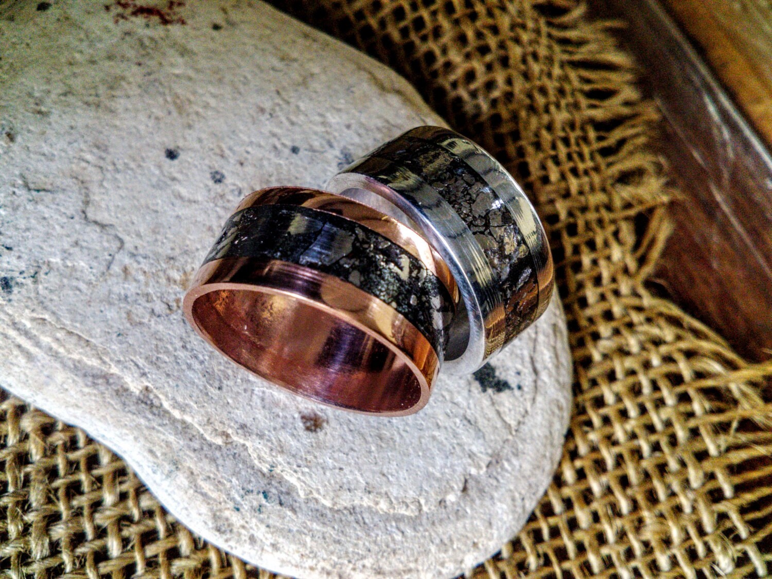 Grey Silver Copper Ring. Bismuth Metallic Stone Inlaid. 6-12mm | Etsy