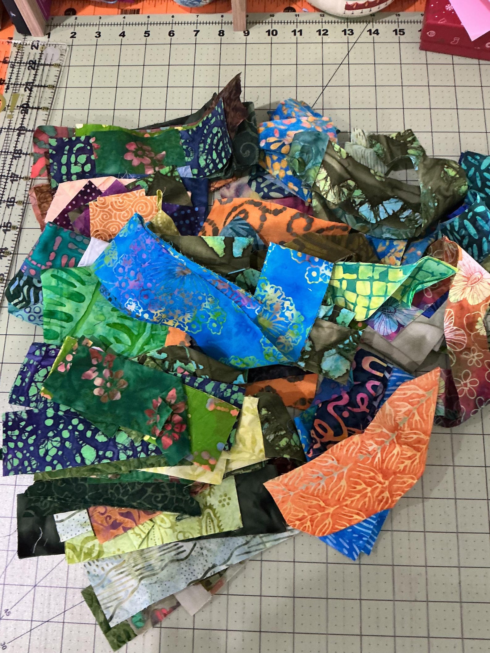 Batik Fabric Scraps Crumb Quilting Pieces Fabric Destash - Etsy