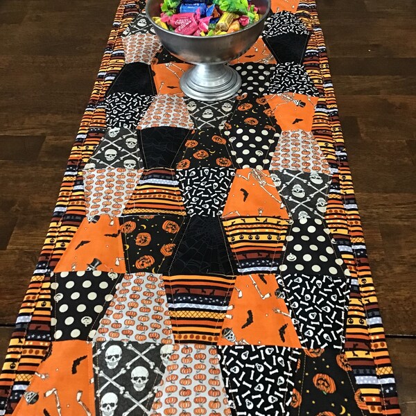 Halloween Table Runner Pattern - Etsy