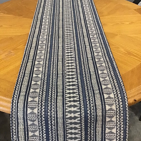 Modern Table Runner - Etsy