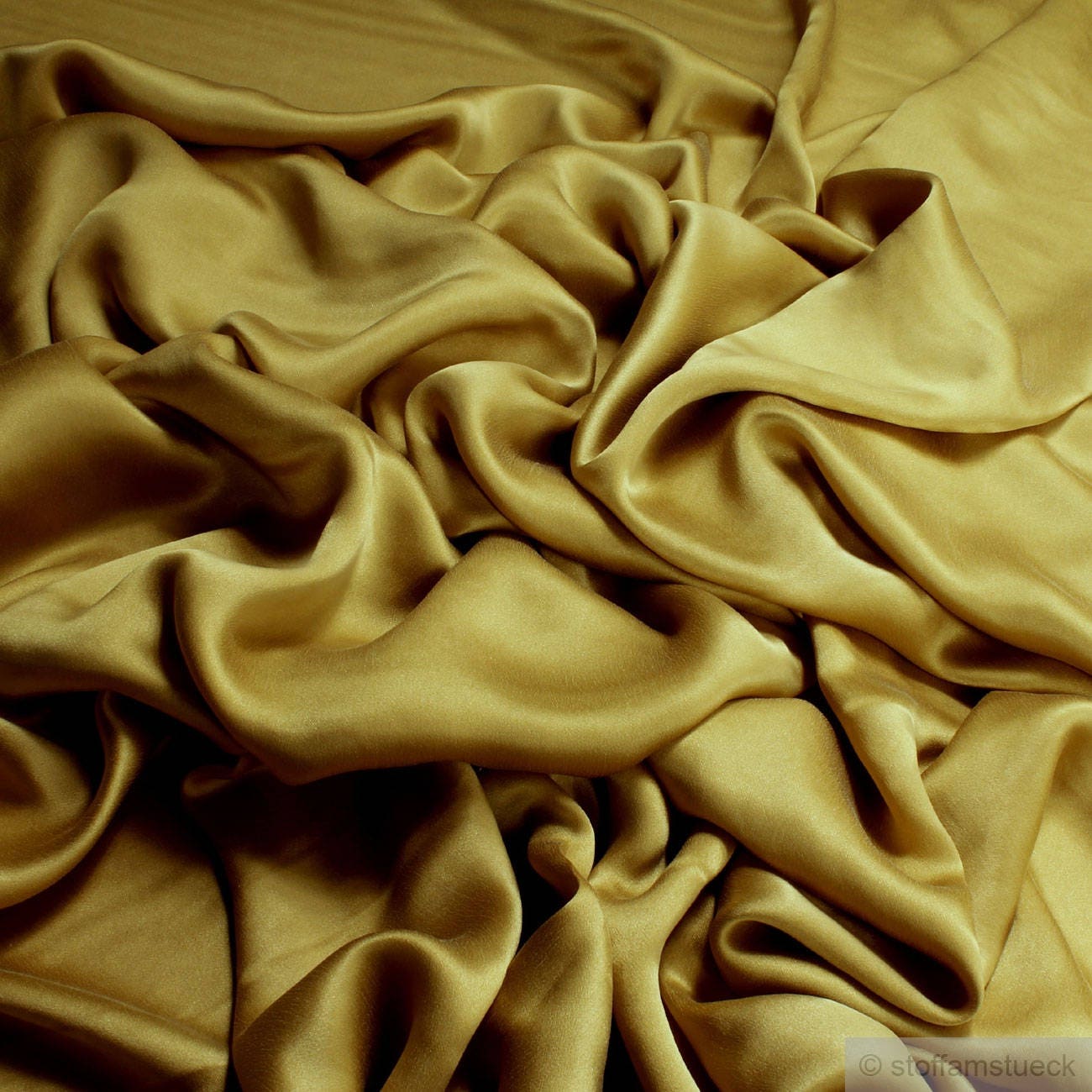 Flowing Gold Silk